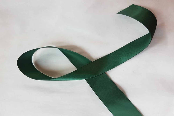 Dark Green Ribbon – Rainbow Fabrics