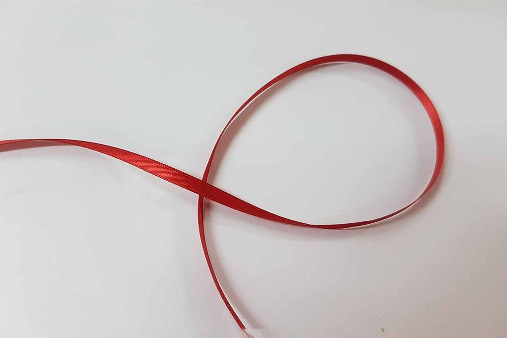 Red Ribbon – Rainbow Fabrics